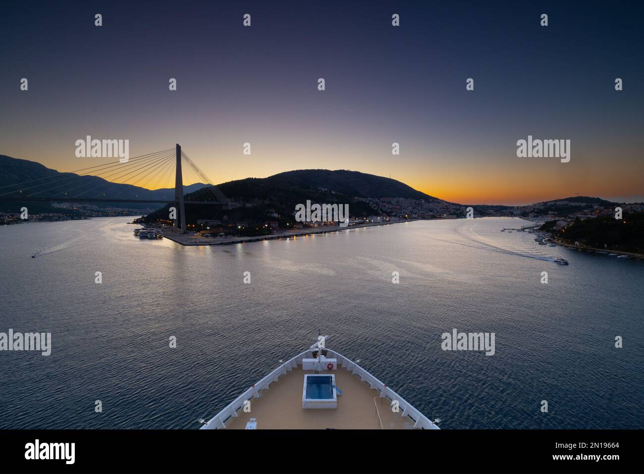 The bow of the Norwegian Gem Cruise ship approaching Dubrovnik harbor ...