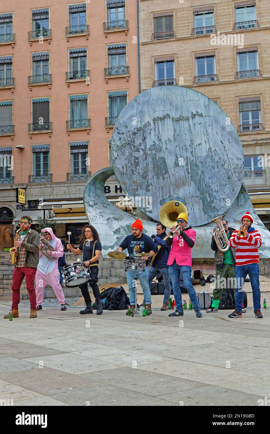 Band art hi-res stock photography and images - Alamy