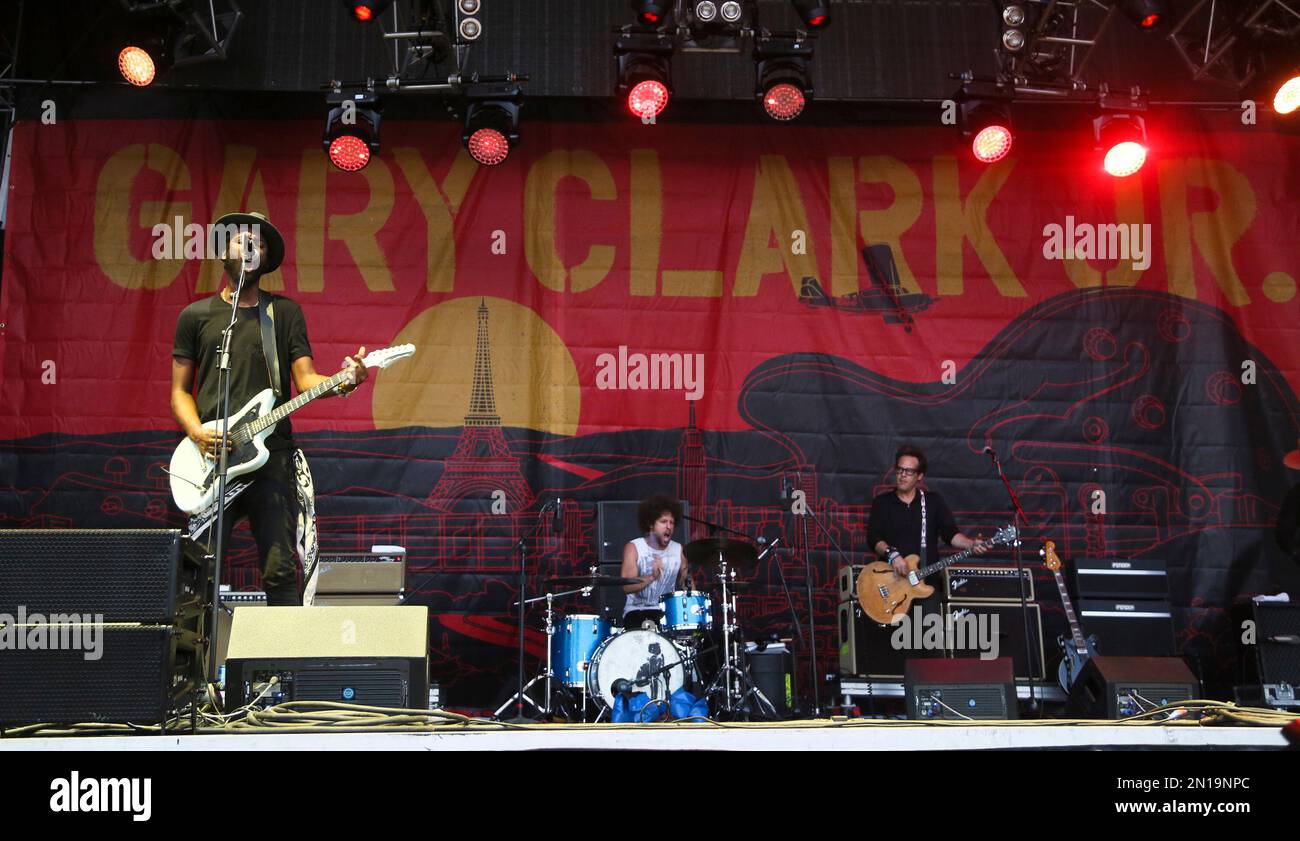Gary Clark Jr. performs at the Austin City Limits Music Festival in ...