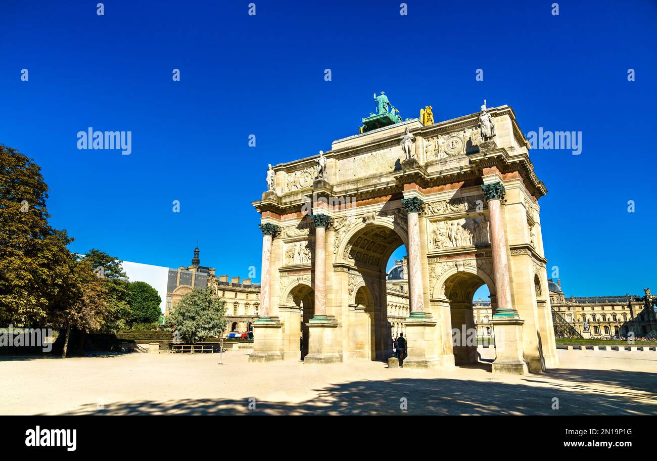 Arc de Triomphe du Carrousel or Triumphal Arch of the Carousel in Paris ...