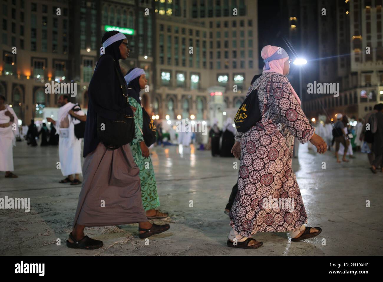 In this Monday, Sept. 21, 2015 photo, American Muslim women walk ...