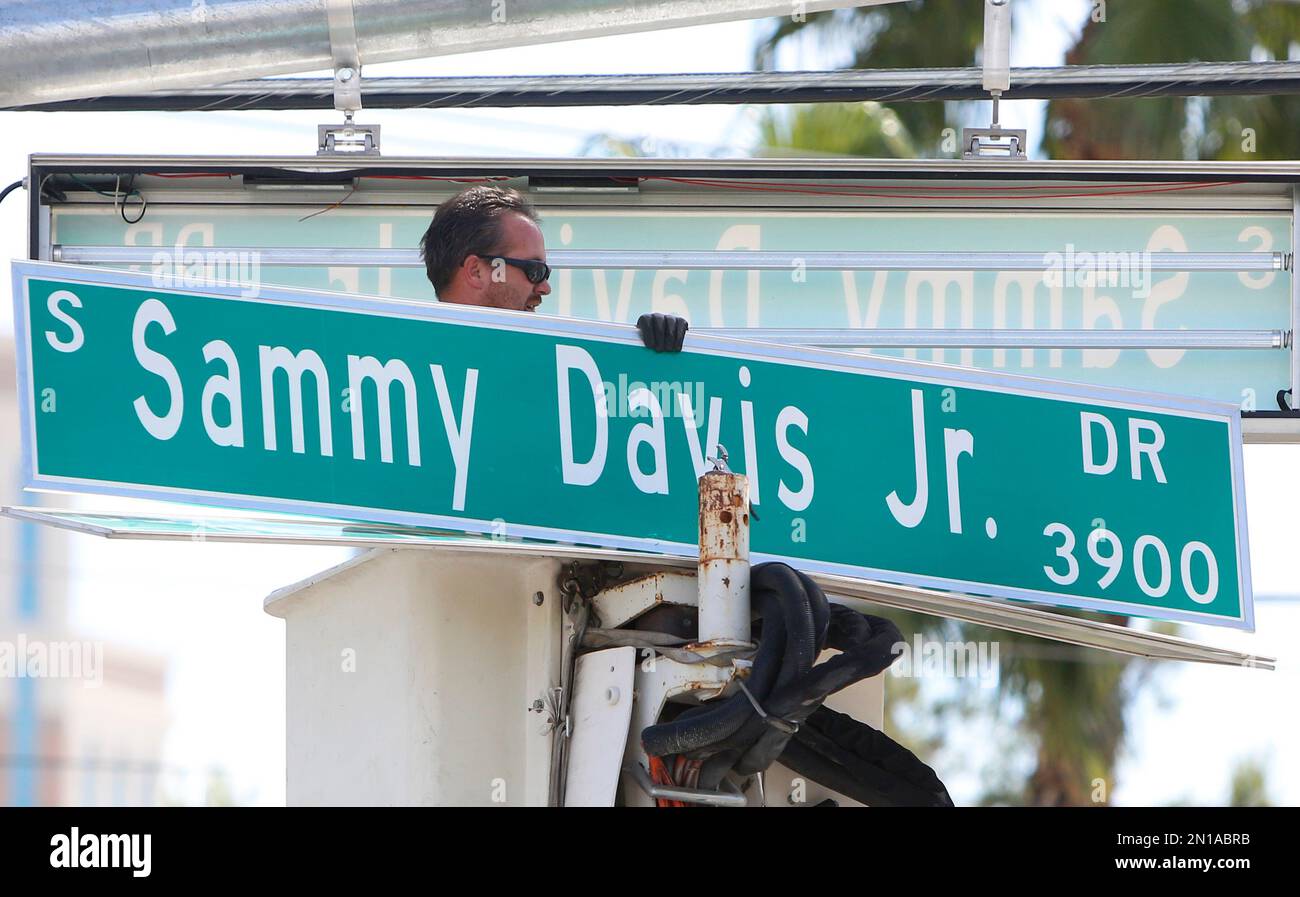 IMAGE DISTRIBUTED FOR SAMMY DAVIS JR C/O MANNY DAVIS - Clark County ...