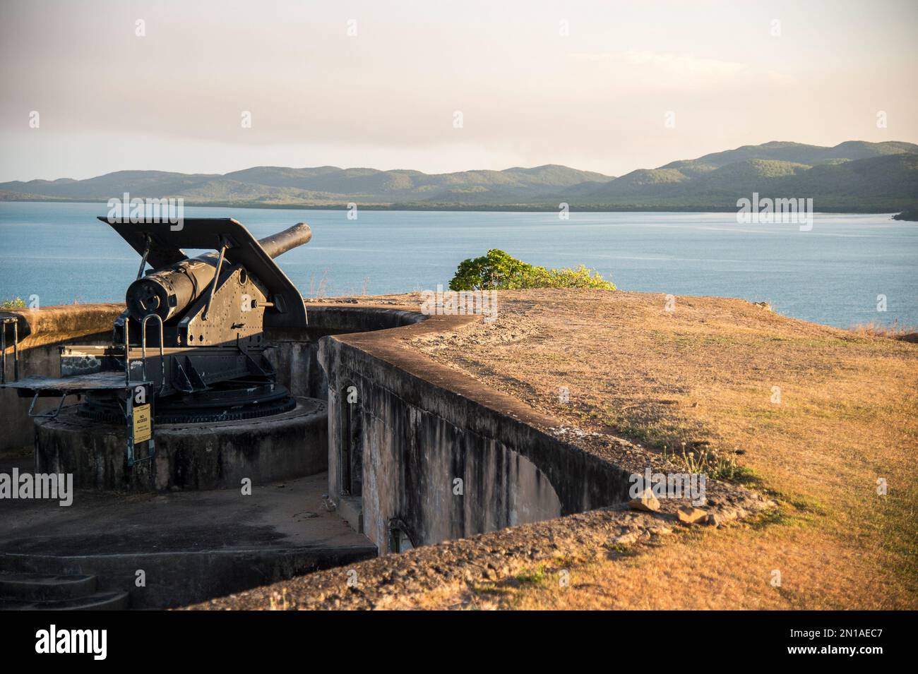 Thursday Island decommissioned armaments on Green Hill Fort, in the ...