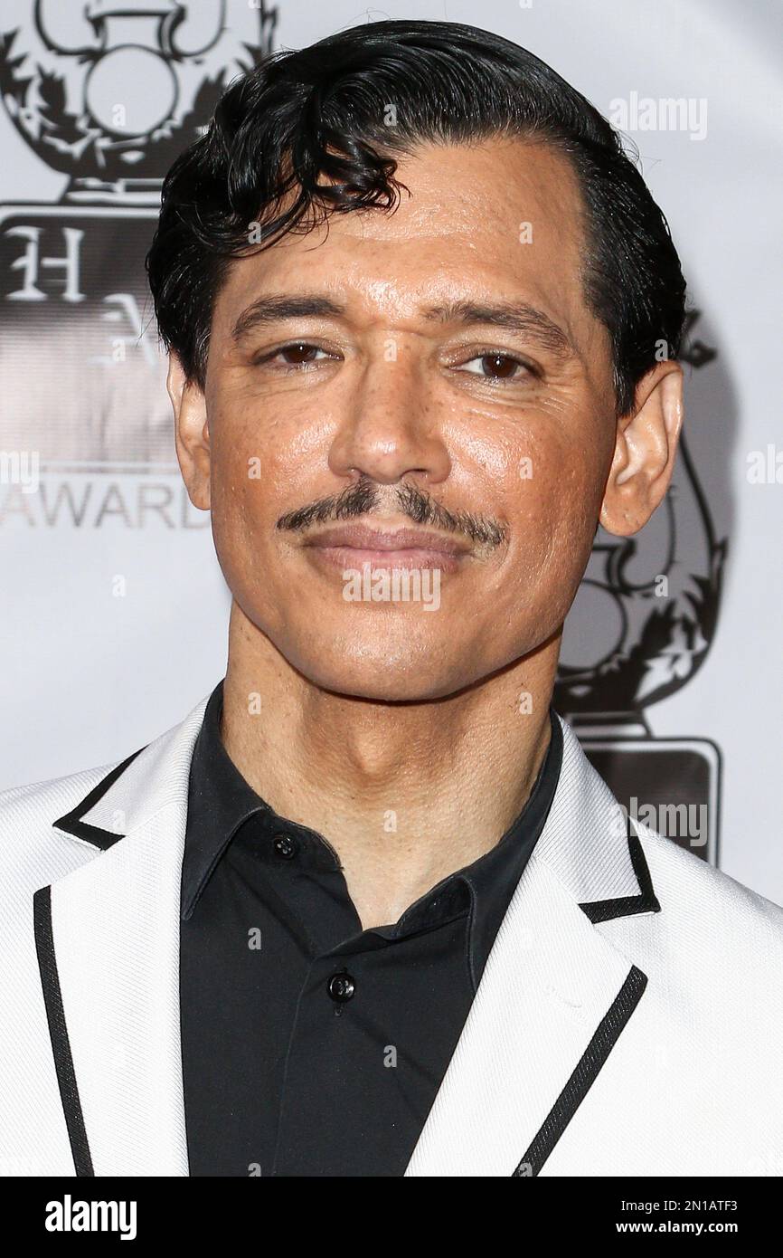 Singer El DeBarge attends the 26th Annual Heroes and Legends Awards ...