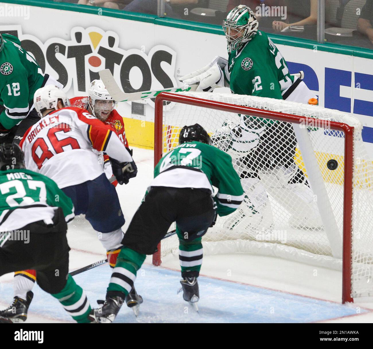 Florida Panthers center Connor Brickley (86) scores against the Dallas ...