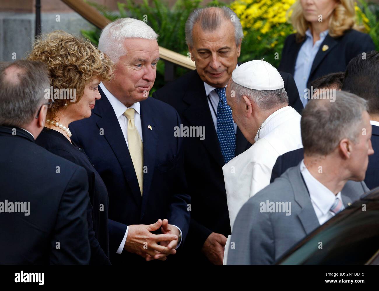 Former Pennsylvania Governor Tom Corbett, second from left, and his ...