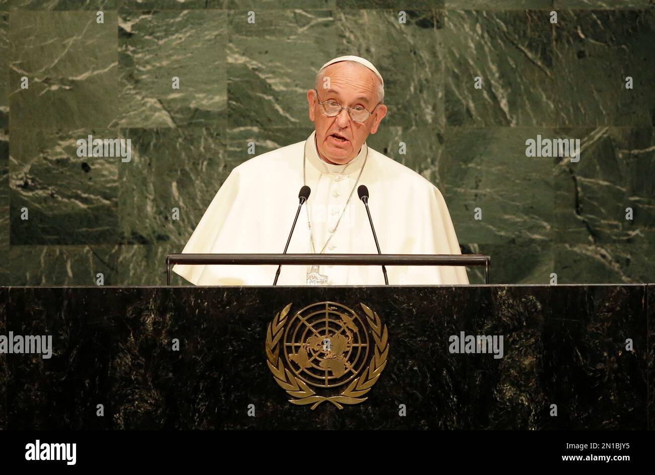 Pope Francis addresses the 70th session of the United Nations General ...