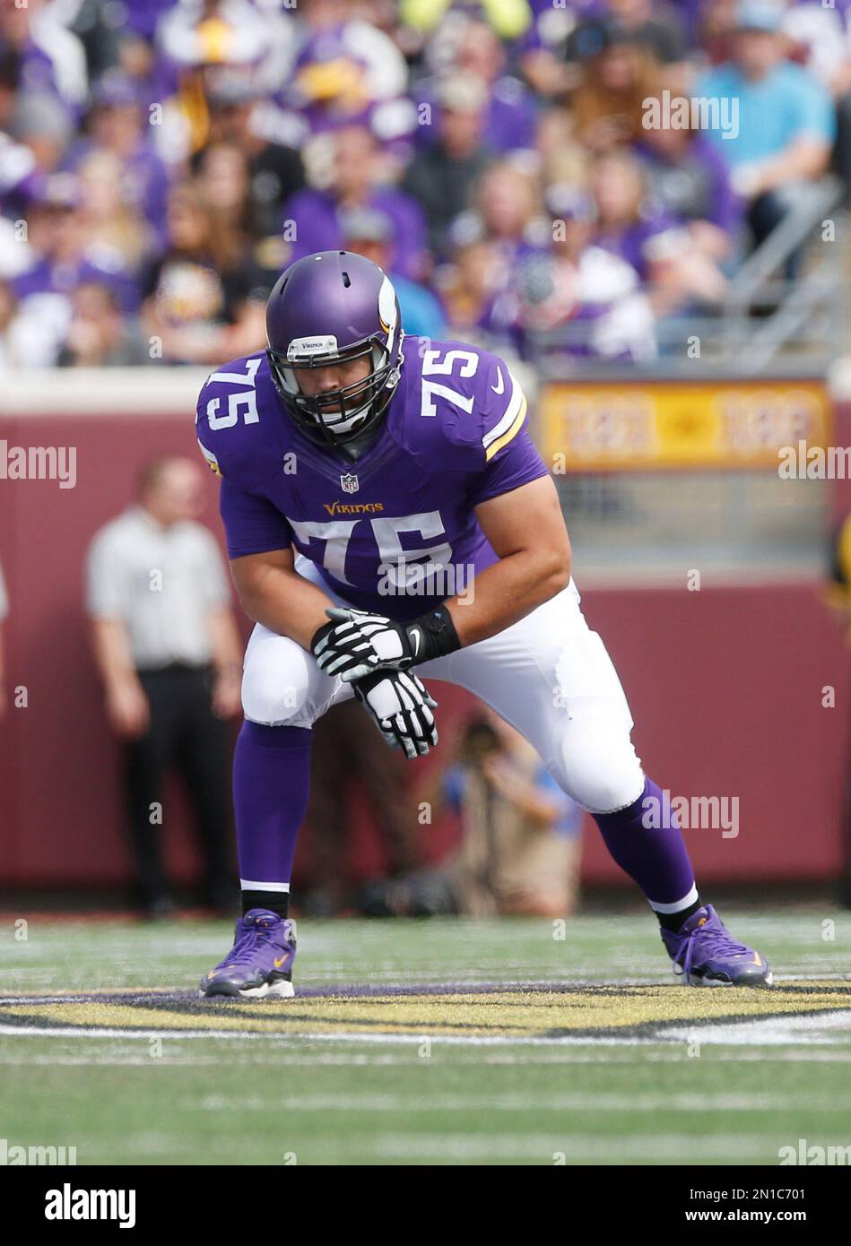 Minnesota Vikings tackle Matt Kalil (75) lines up during in an NFL ...