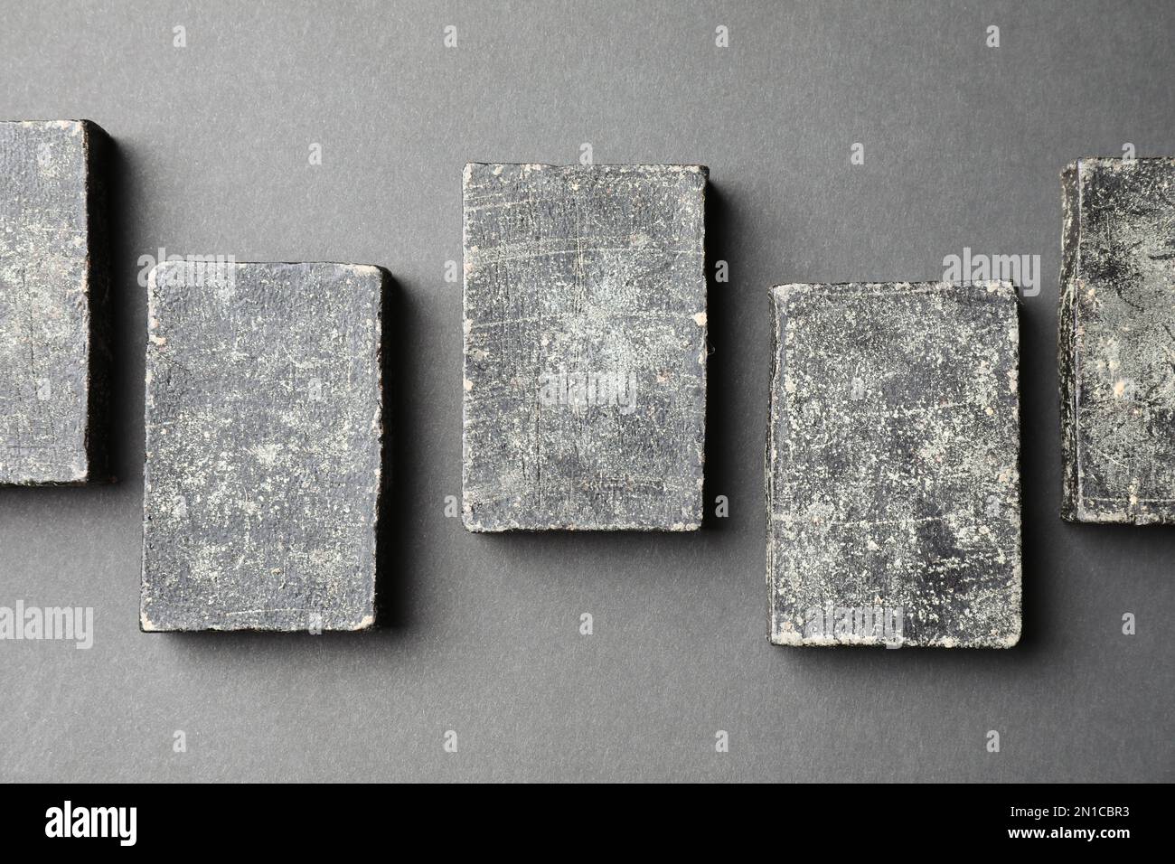 Block black tar on hi-res stock photography and images - Alamy