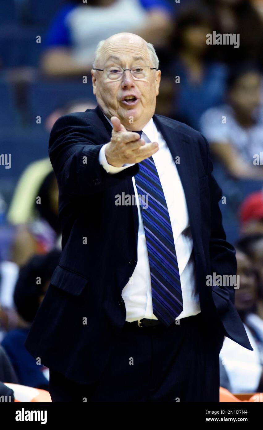 Washington Mystics head coach Mike Thibault reacts during the second ...