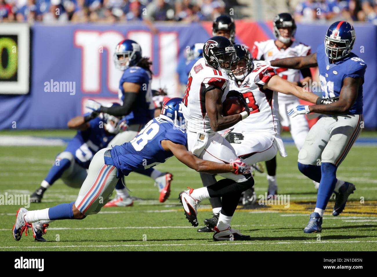 Atlanta Falcons wide receiver Julio Jones (11) is tackled by New York ...