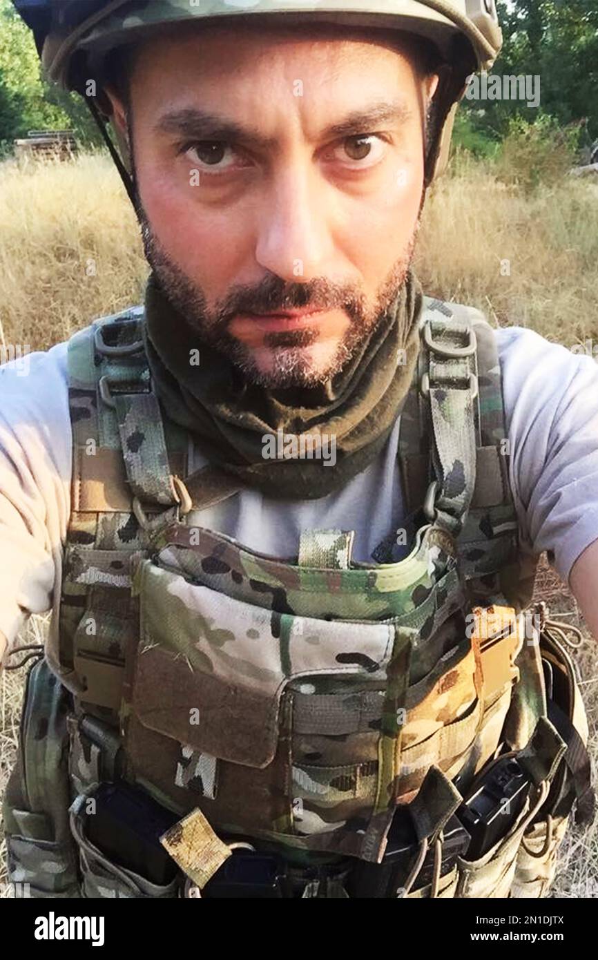 soldier selfie while he is fighting war Stock Photo - Alamy