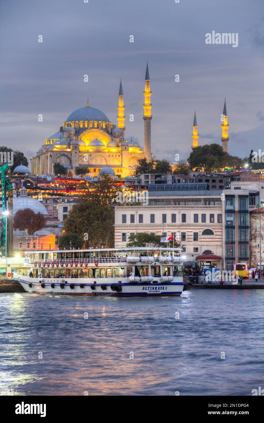 Evening, Suleymaniye Mosque, founded 1550, UNESCO World Heritage Site ...