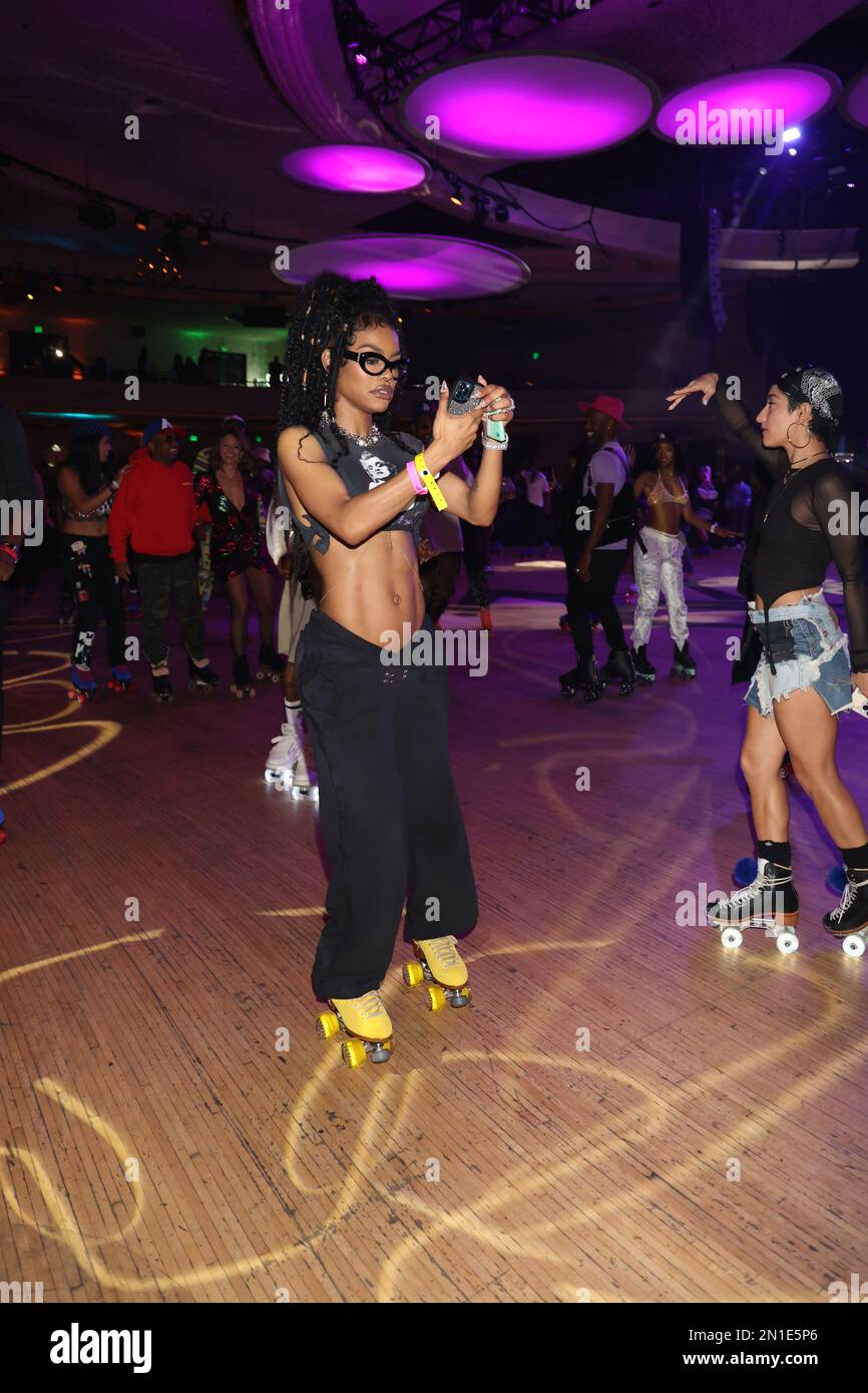 Usher and teyana taylor hi-res stock photography and images - Alamy
