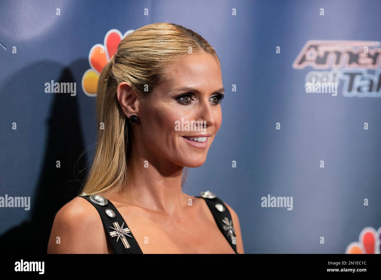 Heidi Klum attends the "America's Got Talent" finale post-show red ...