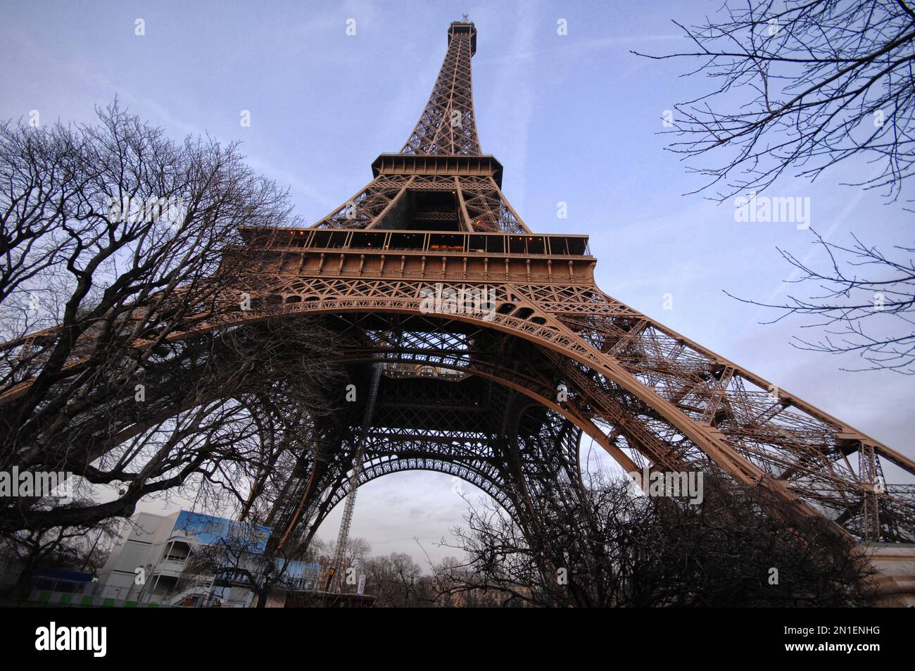 Tower of the shot hi-res stock photography and images - Alamy