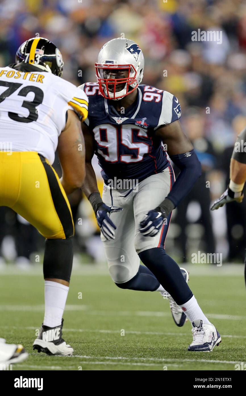 New England Patriots Chandler Jones #95 in action against the ...