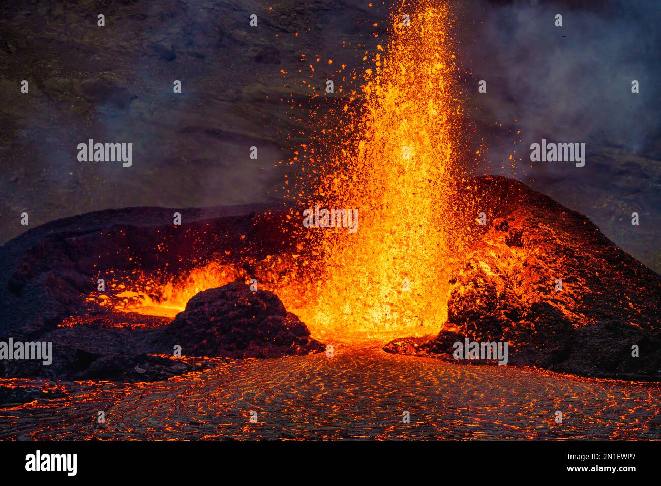 The recent re-eruption of Mount Fagradalsfjall and Geldingadalir ...