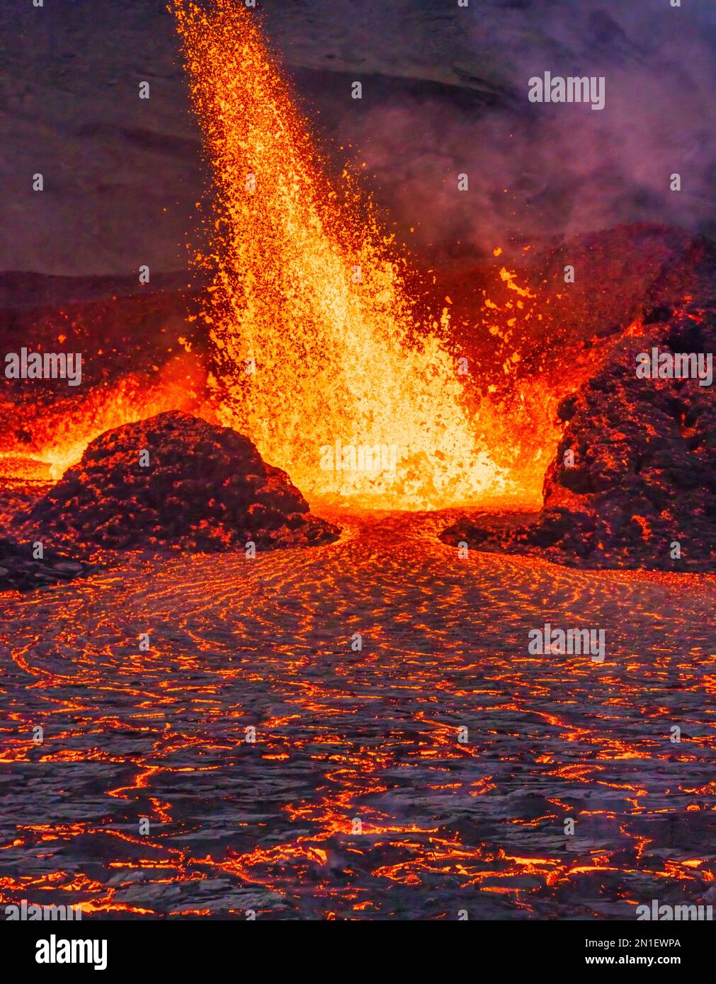 The recent re-eruption of Mount Fagradalsfjall and Geldingadalir ...