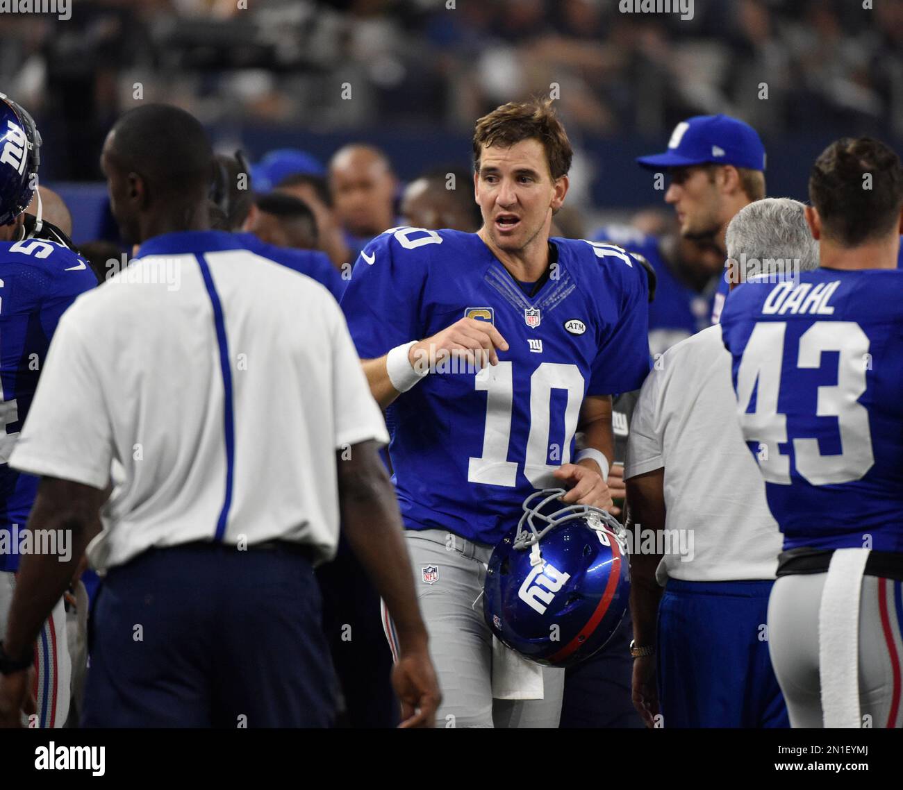 New York Giants quarterback Eli Manning (10) on the sideline during an ...
