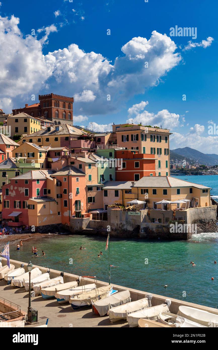 Boccadasse hi-res stock photography and images - Alamy