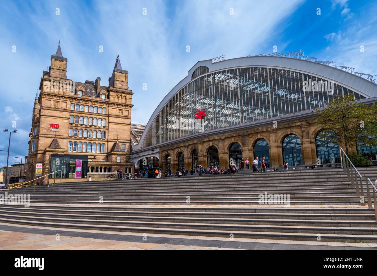 Lime Street Railway Station, Liverpool, Merseyside, England, United ...
