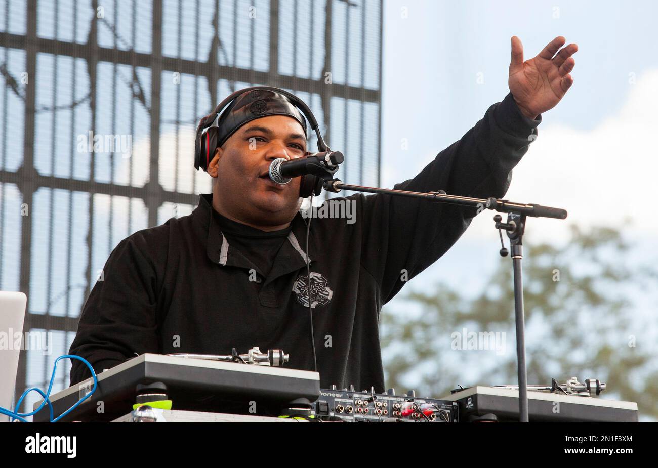Vincent Mason "Maseo" of De La Soul seen at Riot Fest & Carnival in ...