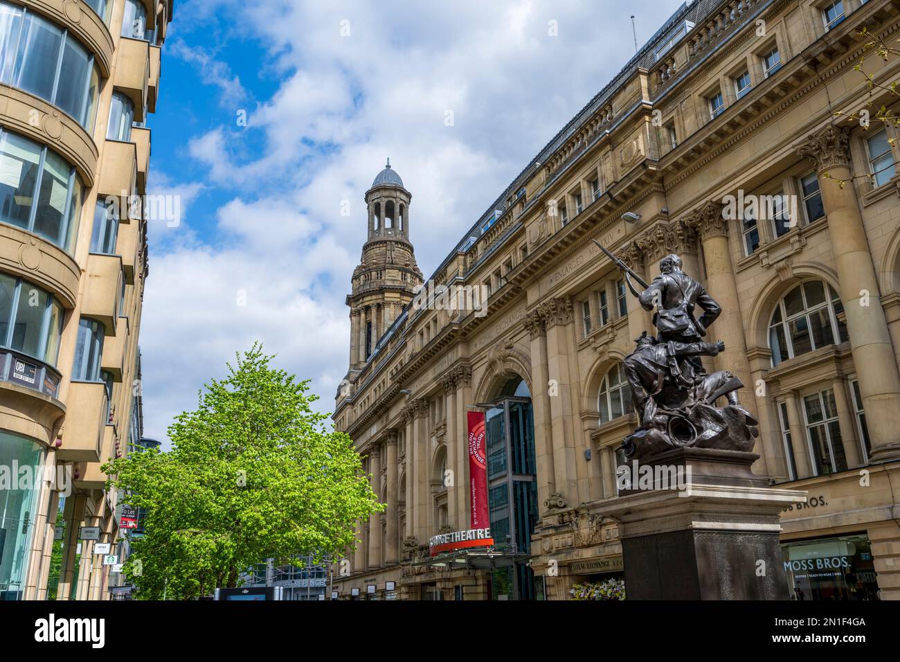 Royal exchange st anns square hi-res stock photography and images - Alamy