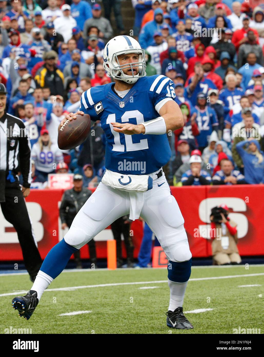 Indianapolis Colts quarterback Andrew Luck (12) throws a pass against ...