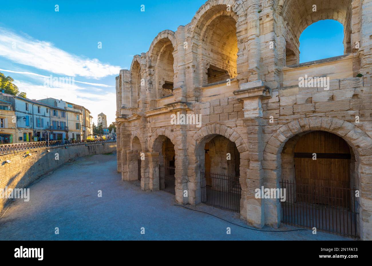 Arles amphitheatre hi-res stock photography and images - Alamy