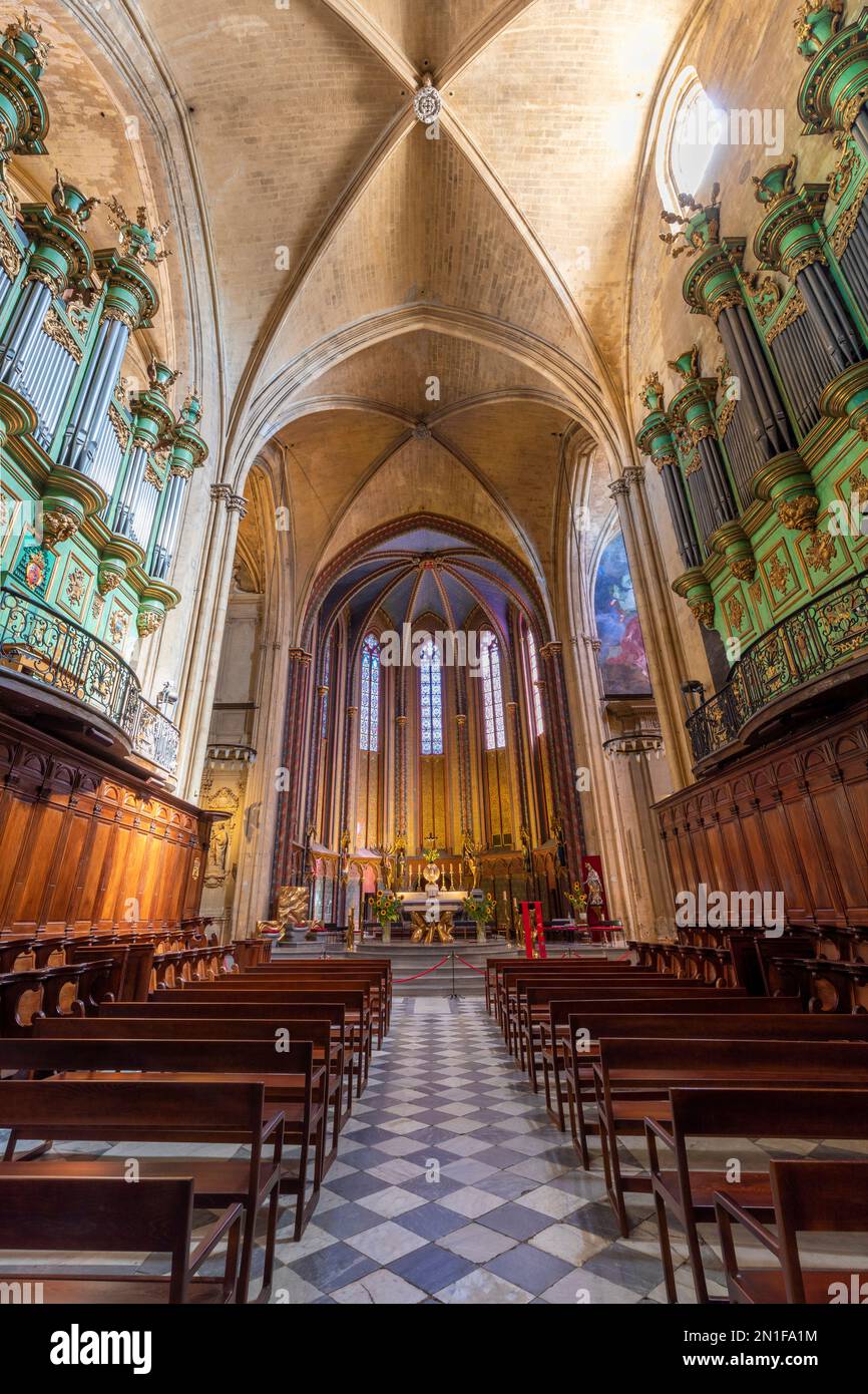 Aix cathedral hi-res stock photography and images - Alamy