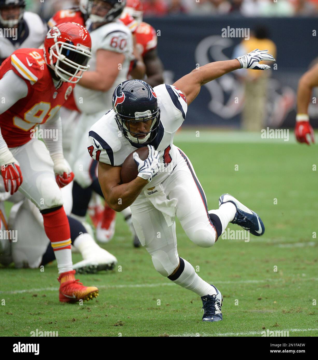 Houston Texans running back Jonathan Grimes (41) makes a run against ...
