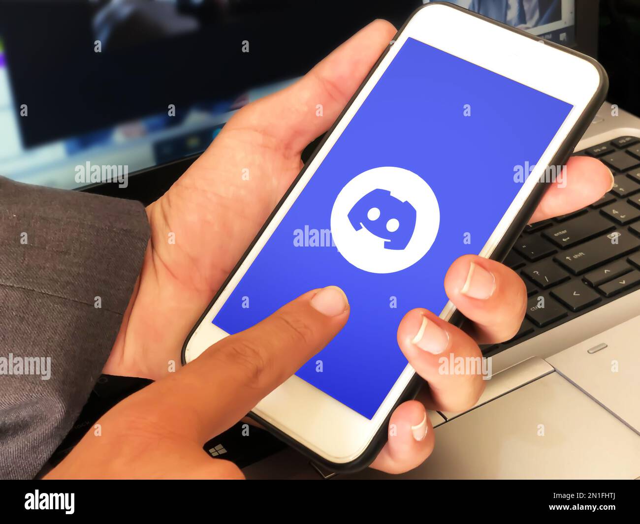 Discord application hi-res stock photography and images - Alamy