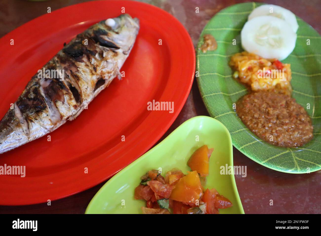 Tomato Sambal or Spicy Tomato Sambal with Ingredients, Shallots, Red ...