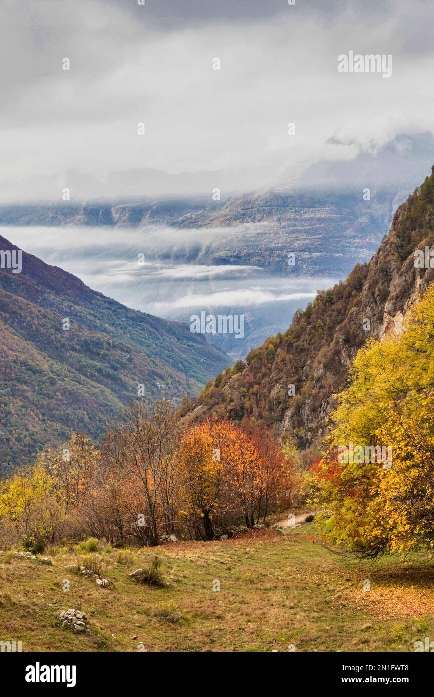 The valley of aosta hi-res stock photography and images - Alamy