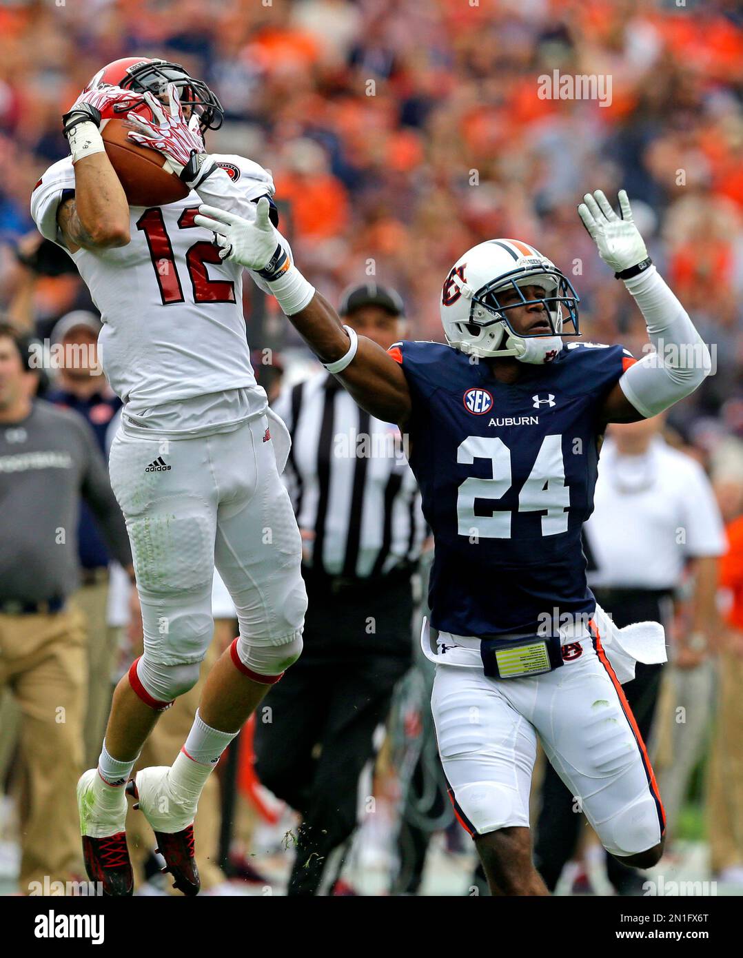 Jacksonville State wide receiver Josh Barge (12) catches a pass over ...