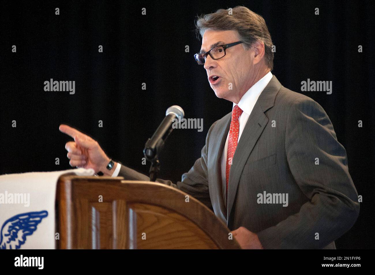 FILE - In this Sept. 11, 2015 file photo, Republican presidential ...