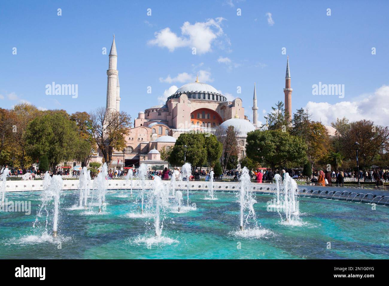 Water Fountain, Hagia Sophia Grand Mosque, 360 AD, UNESCO World ...