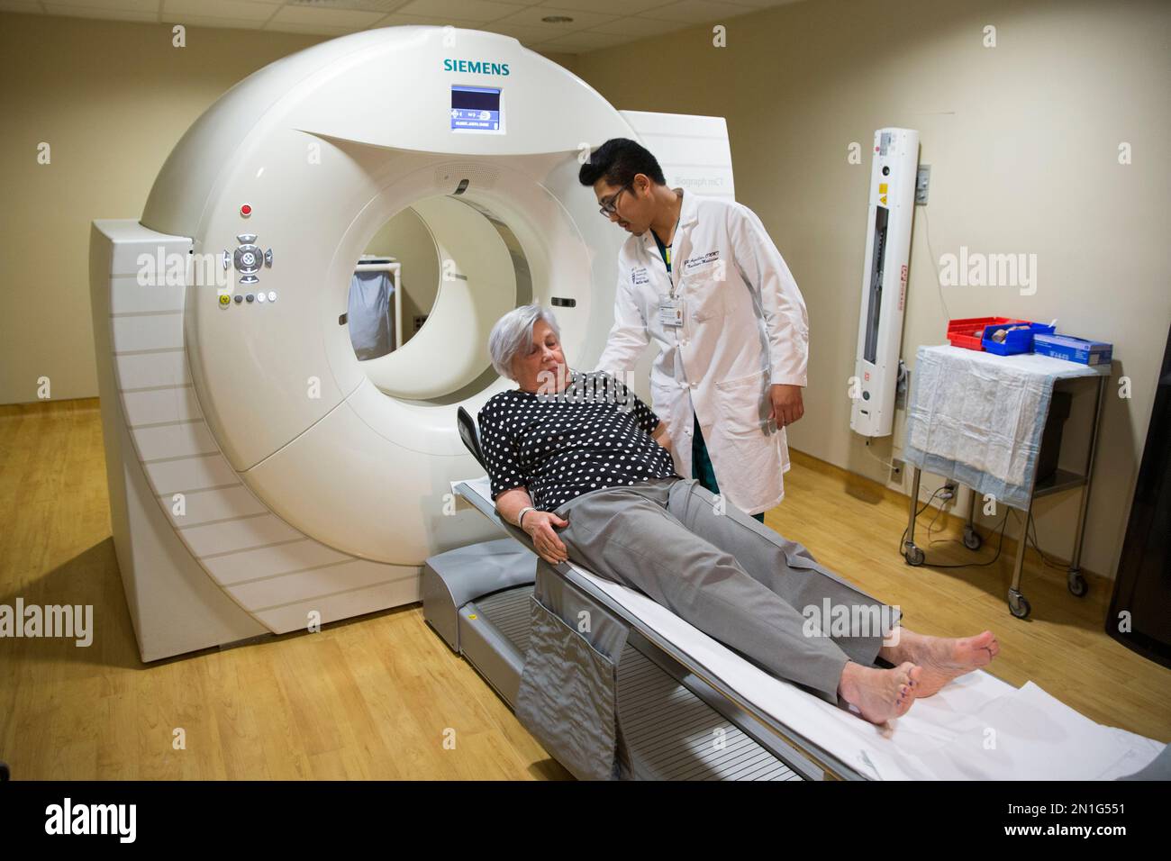 Alzheimer's disease pet hi-res stock photography and images - Alamy