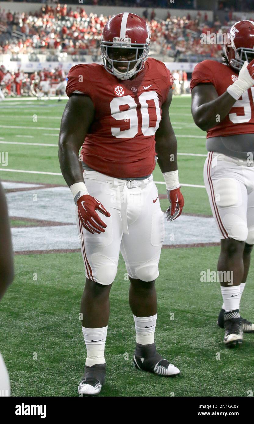 Alabama defensive lineman Jarran Reed (90) stands on the field before ...