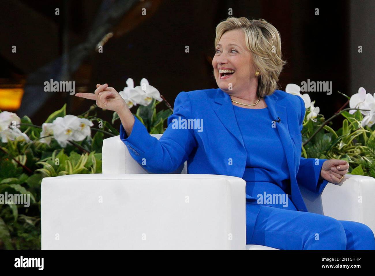 Democratic presidential candidate Hillary Rodham Clinton gestures ...