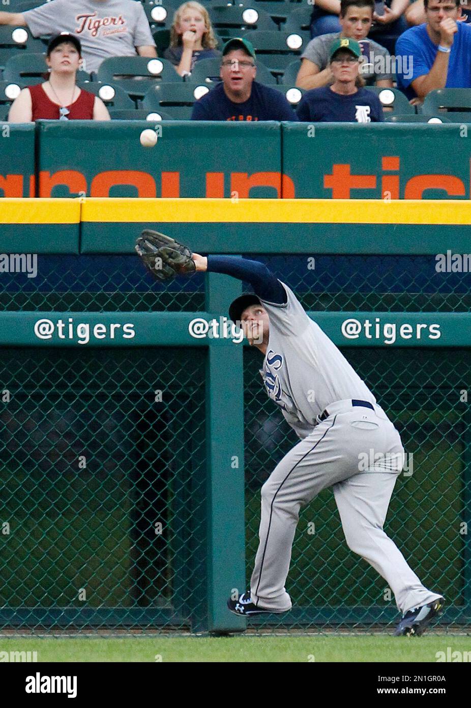 Tampa Bay Rays left fielder Brandon Guyer makes the catch on a fly ball ...