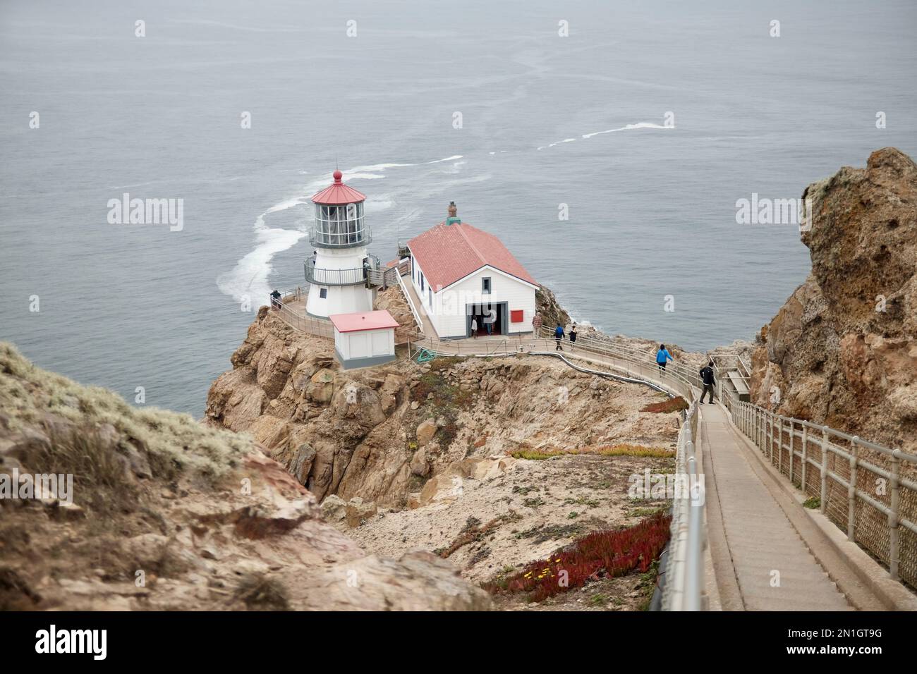 Point reyes lighthouse hi-res stock photography and images - Alamy