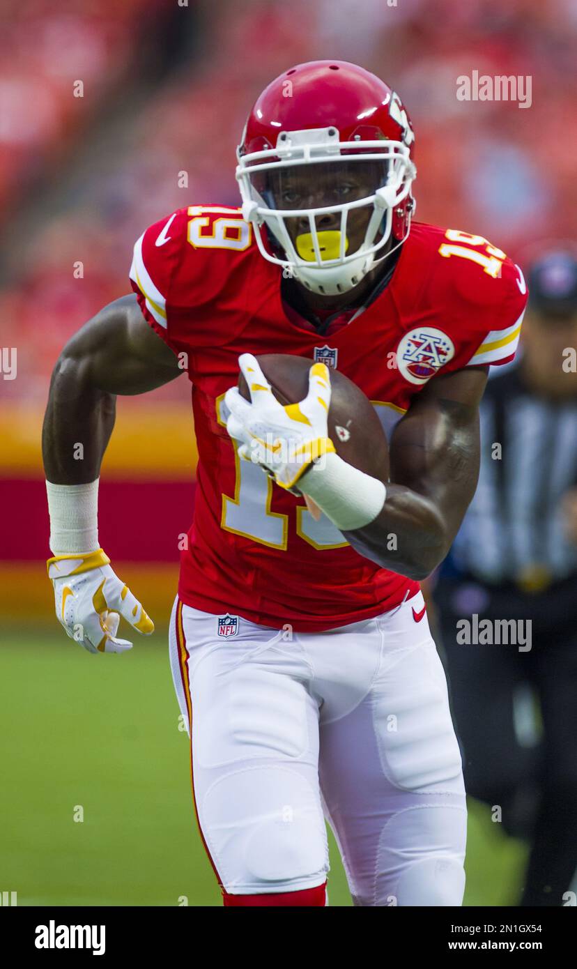 Kansas City Chiefs wide receiver Jeremy Maclin (19) runs down field ...