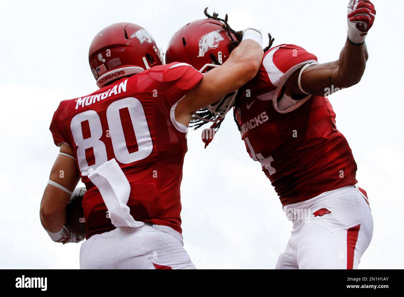 In this Sept. 5, 2015, photo, Arkansas' Drew Morgan (80) and Keon ...