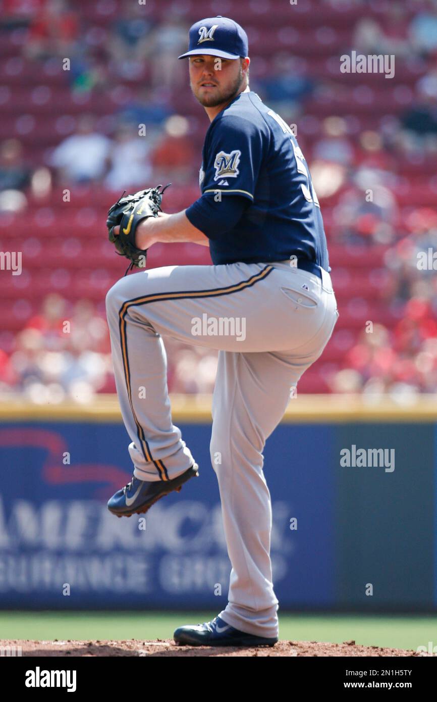 Milwaukee Brewers starting pitcher Jimmy Nelson throws in the first ...