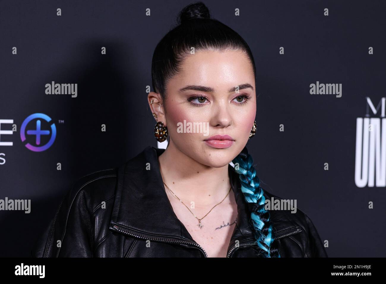 LOS ANGELES, CALIFORNIA, USA - FEBRUARY 05: Canadian singer-songwriter ...