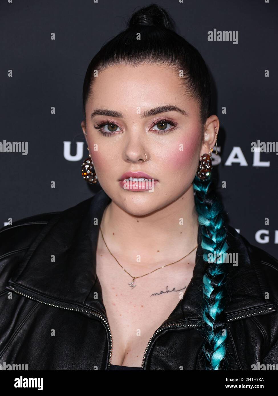 LOS ANGELES, CALIFORNIA, USA - FEBRUARY 05: Canadian singer-songwriter ...