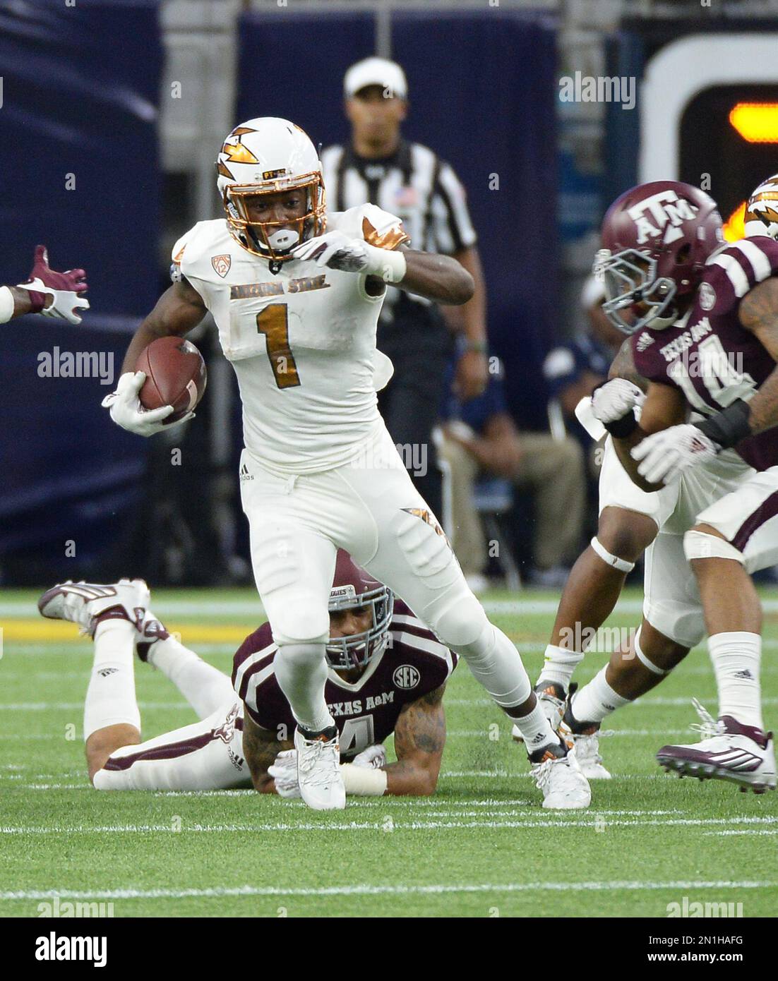Arizona State running back De'Chavon Hayes (1) is shown during an NCAA ...