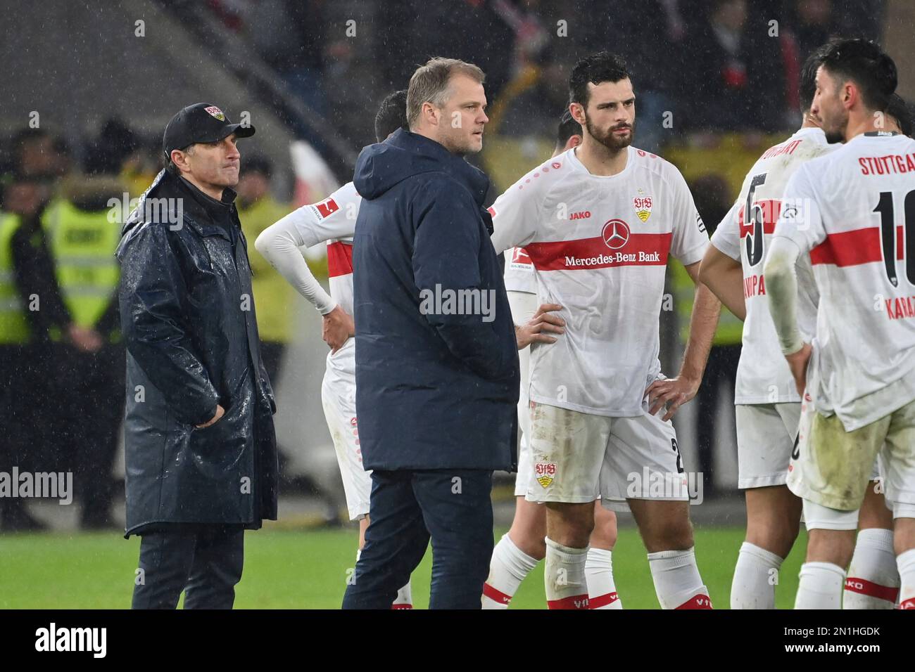 Stuttgart, Deutschland. 05th Feb, 2023. From left: Bruno LABBADIA ...